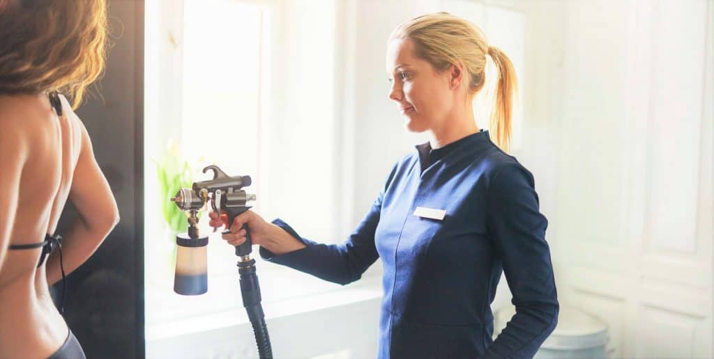 How Much Does a Spray Tan Cost? (Average Price Statistics)